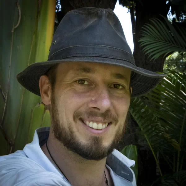 Simon George Dures Filmmaker